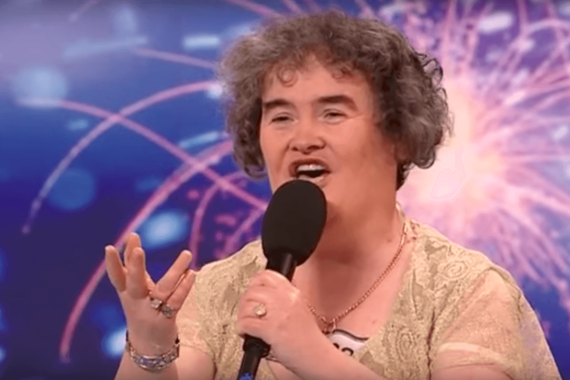 Onherkenbaar: zó ziet Susan Boyle uit Britain’s Got Talent er nu uit! Onherkenbaar: zó ziet Susan Boyle uit Britain’s Got Talent er nu uit!